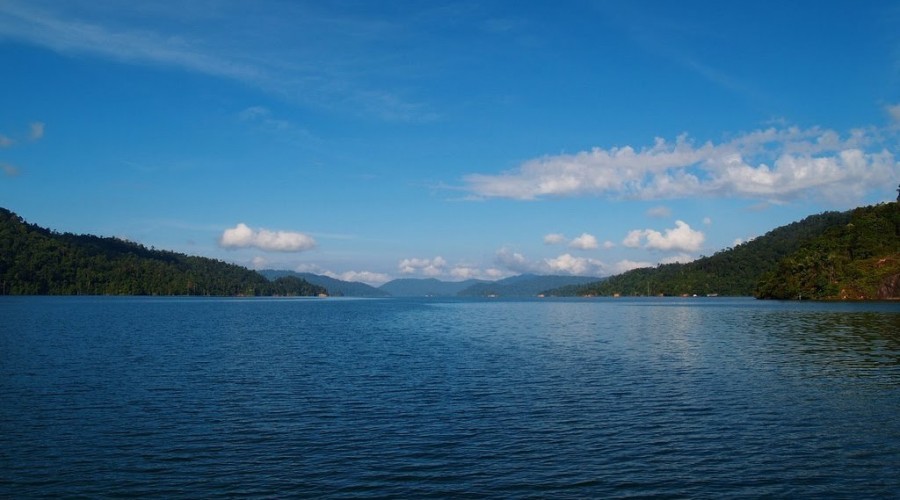 Pakej Tasik Kenyir Houseboat Popular [2025/26] | Melancong.my