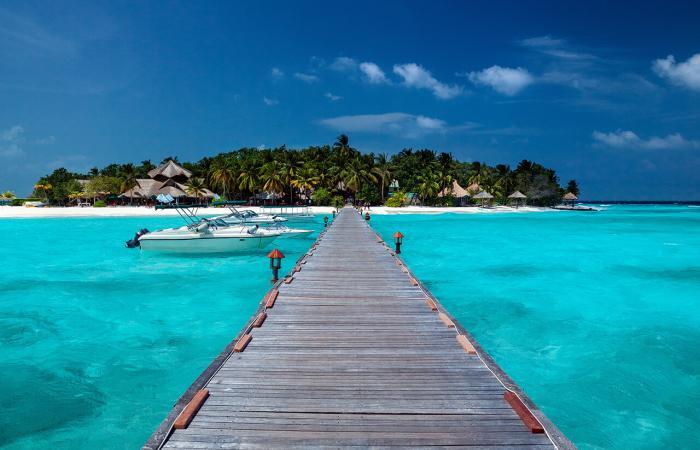 Pakej Maldives Maafushi 6 Hari 5 Malam [2026] | Melancong.my