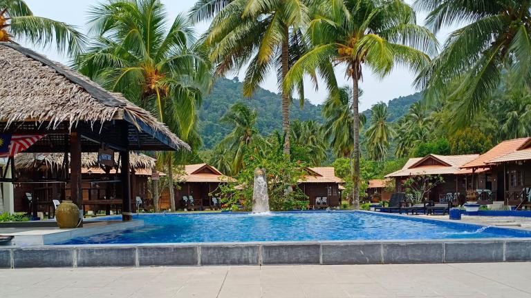 Pakej D'Coconut Island Resort [2026] | Melancong.my